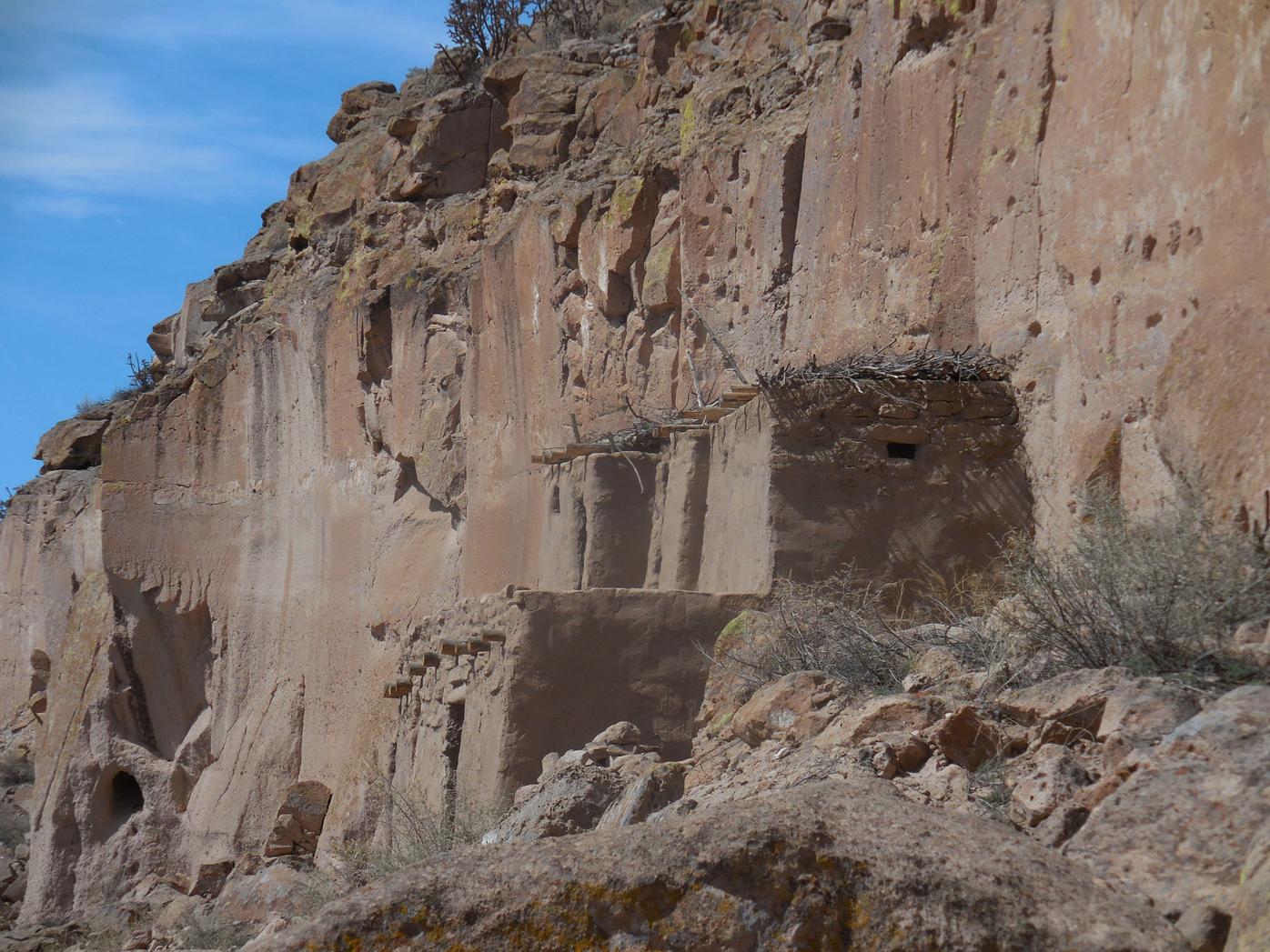Spring hiking: Puye Cliff Dwellings | La Vida | taosnews.com