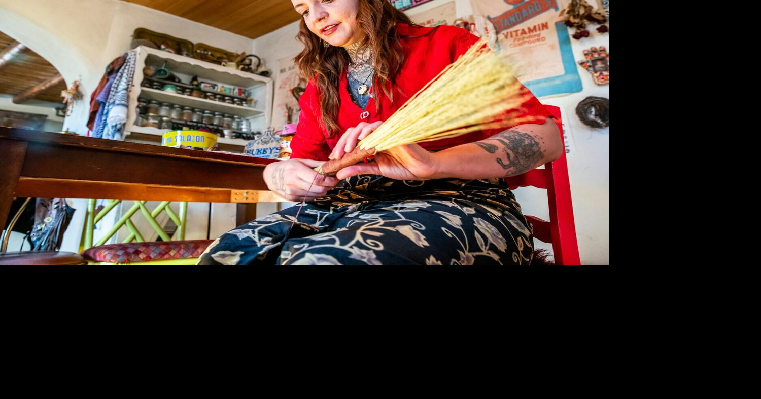 Broom-maker brings sweeping craft to market in Taos | Business ...