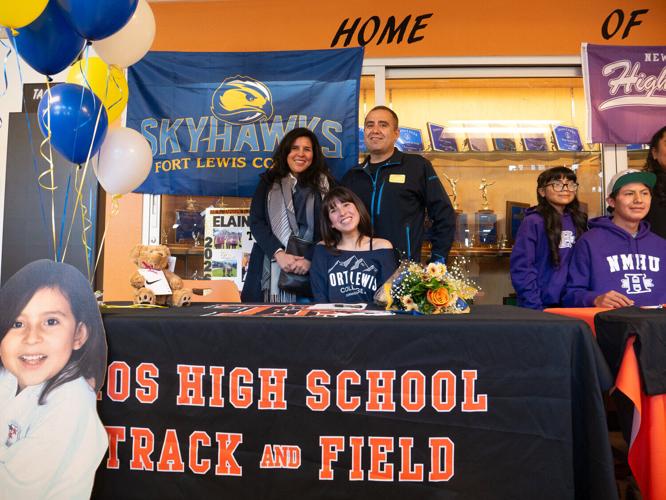 Two Tigers sign to run college cross country | Sports | taosnews.com