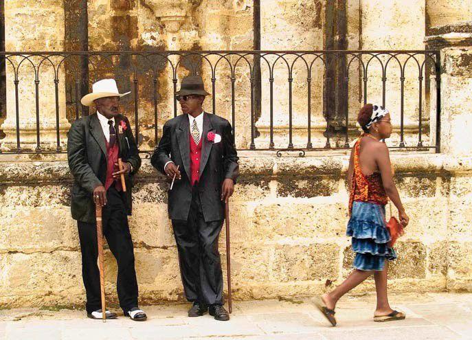 A Cuban Funeral - Part one: Our house in Havana | Columns | taosnews.com