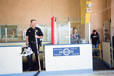 Taos Police Chief Ken Koch’s winter workout on ice | La Vida | taosnews.com