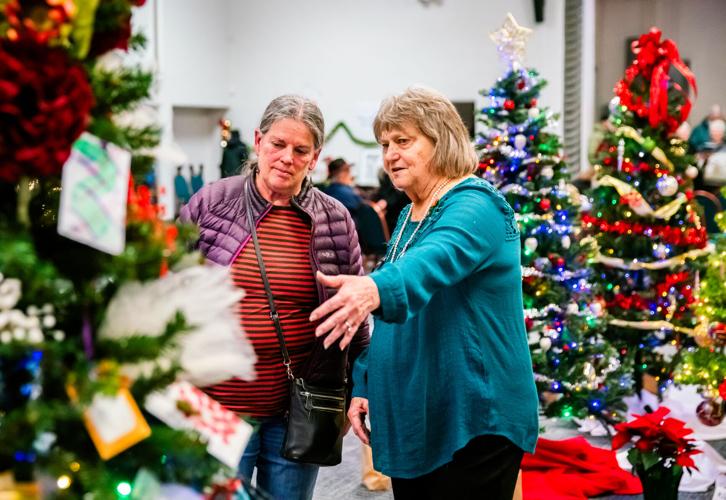 Taos Milagro Rotary's Annual Festival of Trees | Photo Galleries ...