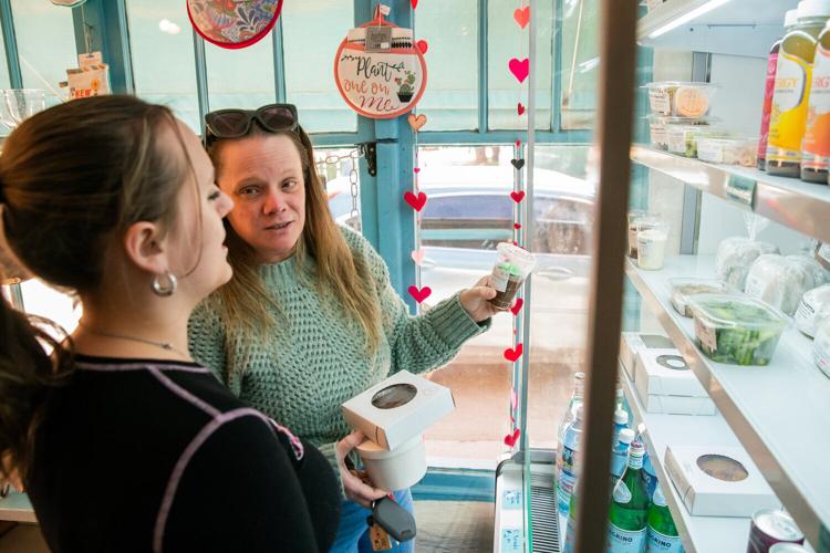 Koko Cafe owner brings grab-and-go food to Taos Cookery | Business ...