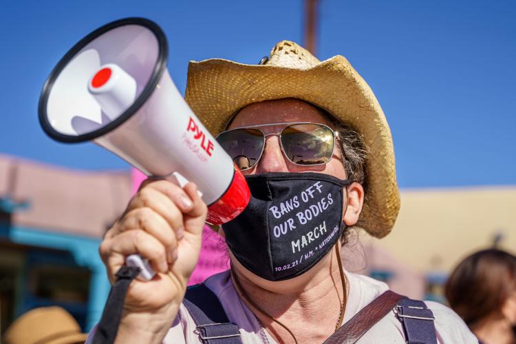 Reproductive rights rally draws crowd | Local News | taosnews.com