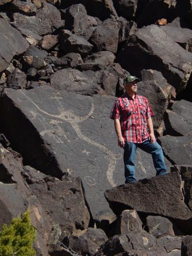 Symbols of the past: Mesa Prieta Petroglyph Project | Environment ...
