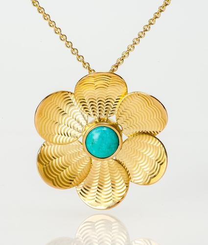 Maria Samora shows at the Smithsonian | Style | taosnews.com