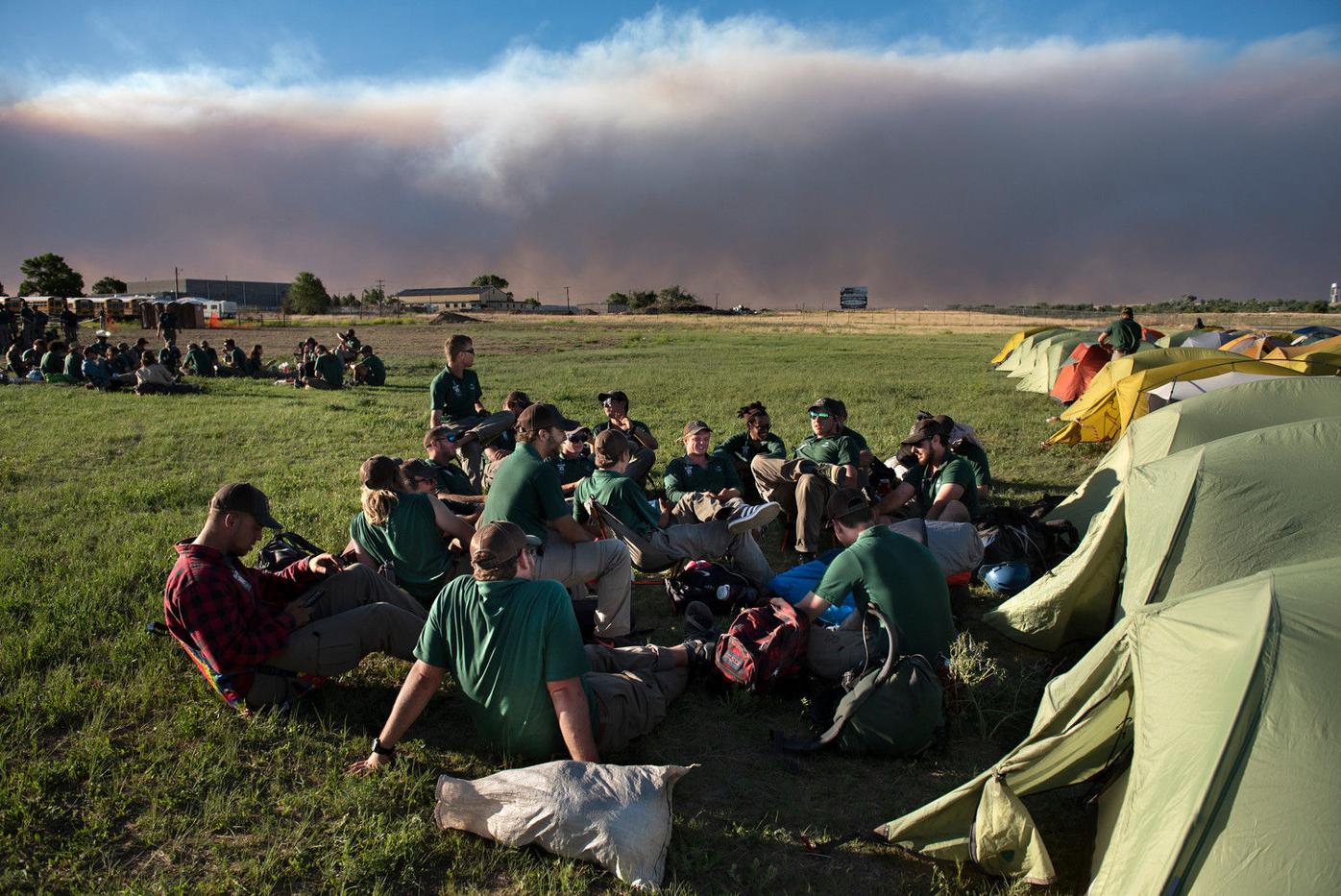 Predicted thunderstorm presents new challenges on Ute Park Fire | Local ...