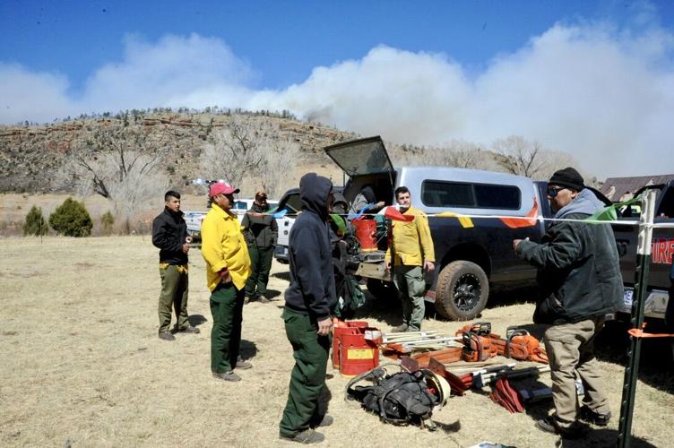 Crews begin to tame Cooks Peak Fire | public safety | taosnews.com