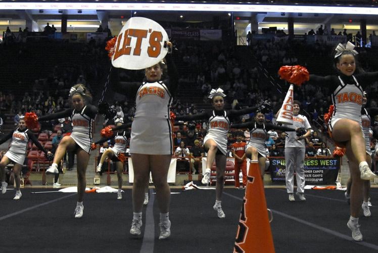 Tigers cheer team goes wire-to-wire to claim 4th-straight title | Prep ...
