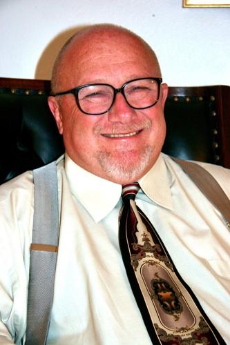 Ex-judge John Paternoster dies at 78 | Local News | taosnews.com