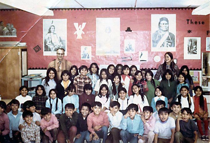 Doctor recounts lessons learned among Navajo people | Books | taosnews.com