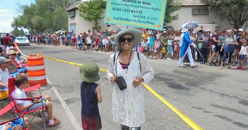 Jean Stevens continues to ring the bell for peace | Culture | taosnews.com