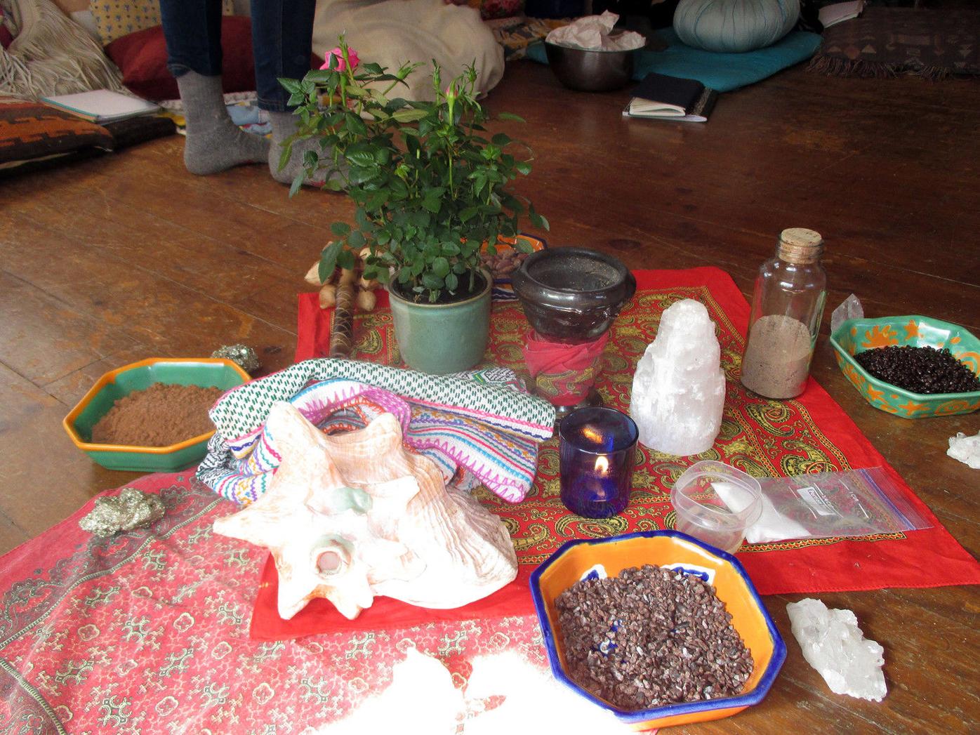 Curanderismo | La Vida | taosnews.com