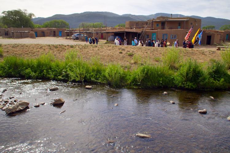 Taos Pueblo pays tribute to fallen warriors | News | taosnews.com