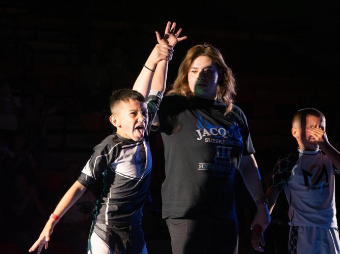 Superfight at Taos High School | Community Sports | taosnews.com