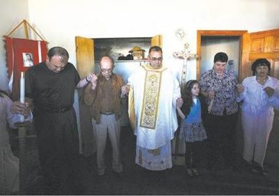 Our Lady of Guadalupe bids farewell to Father Brito | News | taosnews.com