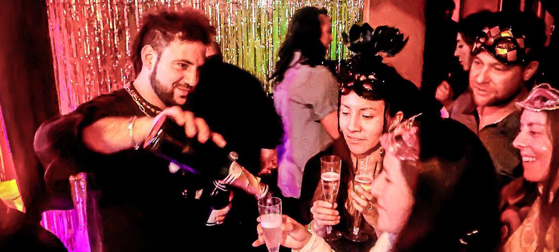 Daleee brings in the new year | Music | taosnews.com