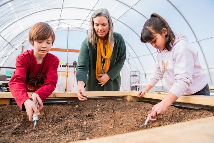 Taos teacher receives presidential science award | Education | taosnews.com