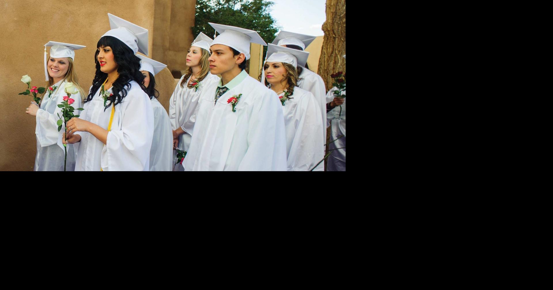 UNM-Taos graduation celebrates students’ diligence and success | News ...