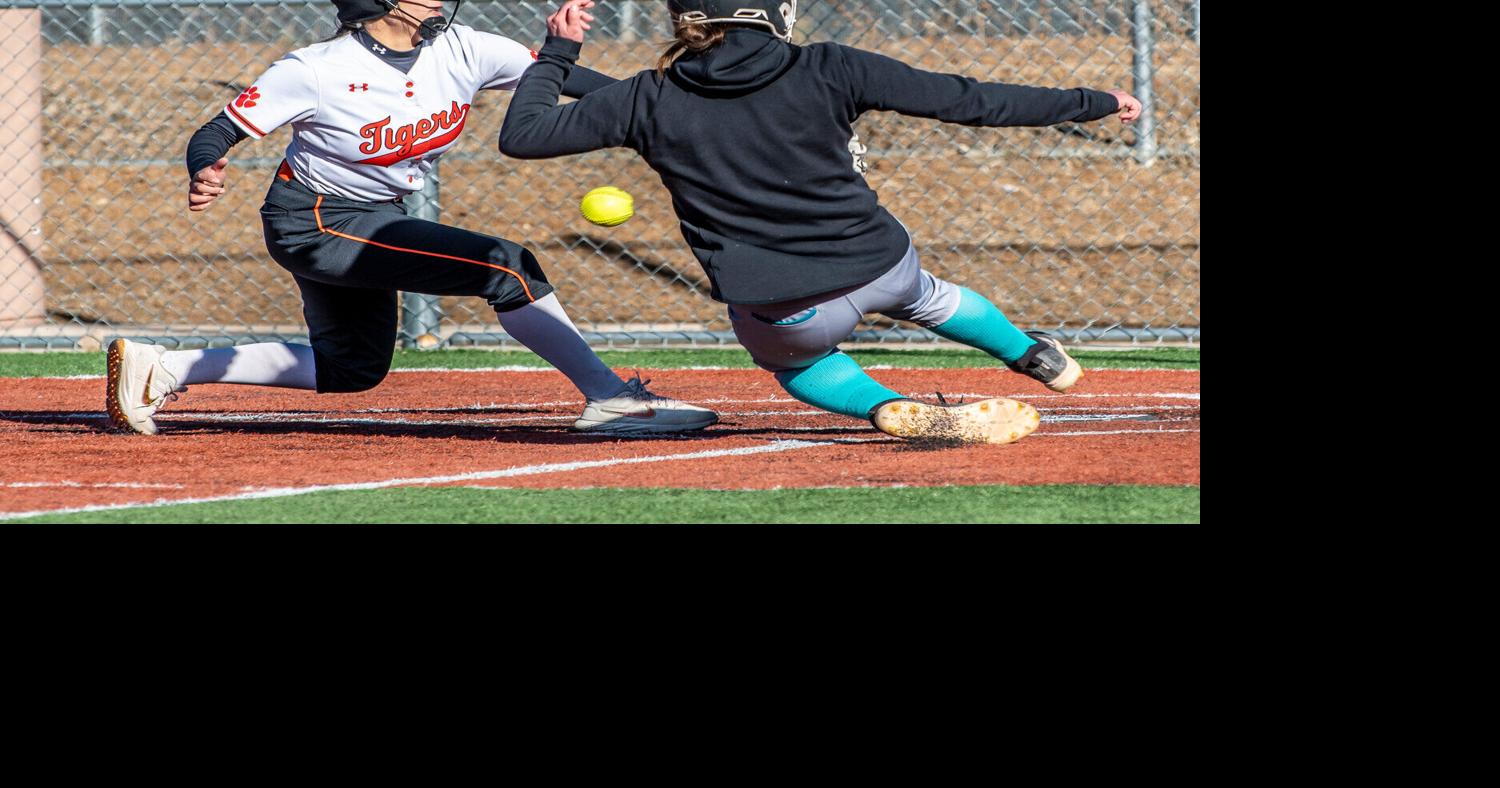 Jaguars pounce on Lady Tigers | Softball | taosnews.com