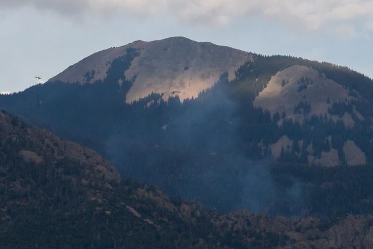 Wildfire near Pueblo Peak contained | Environment | taosnews.com