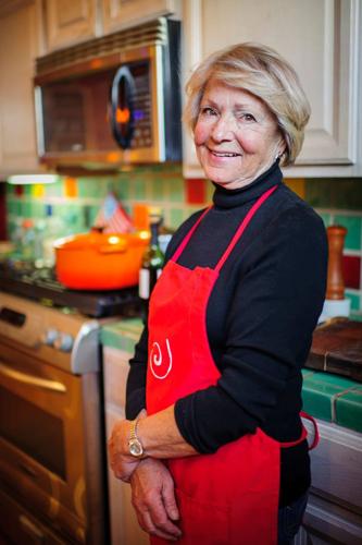 Heidi Smith: The joys of cooking and writing | La Vida | taosnews.com