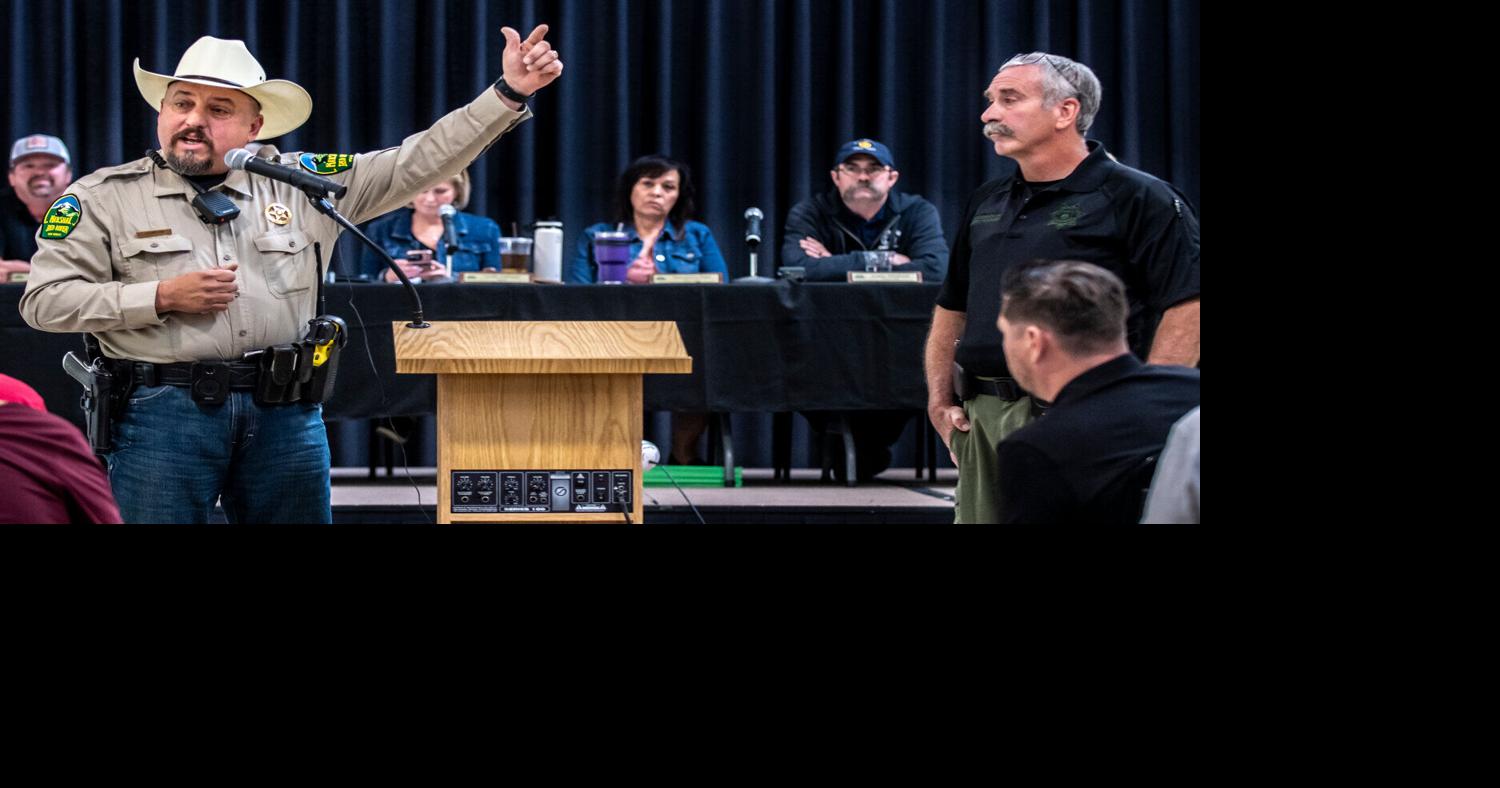 Red River marshal, county sheriff's office clash over motorcycle rally ...