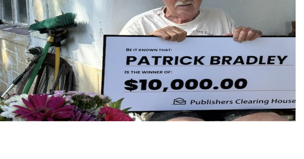 Publishers Clearing House prize patrol hands out sweepstakes check in ...