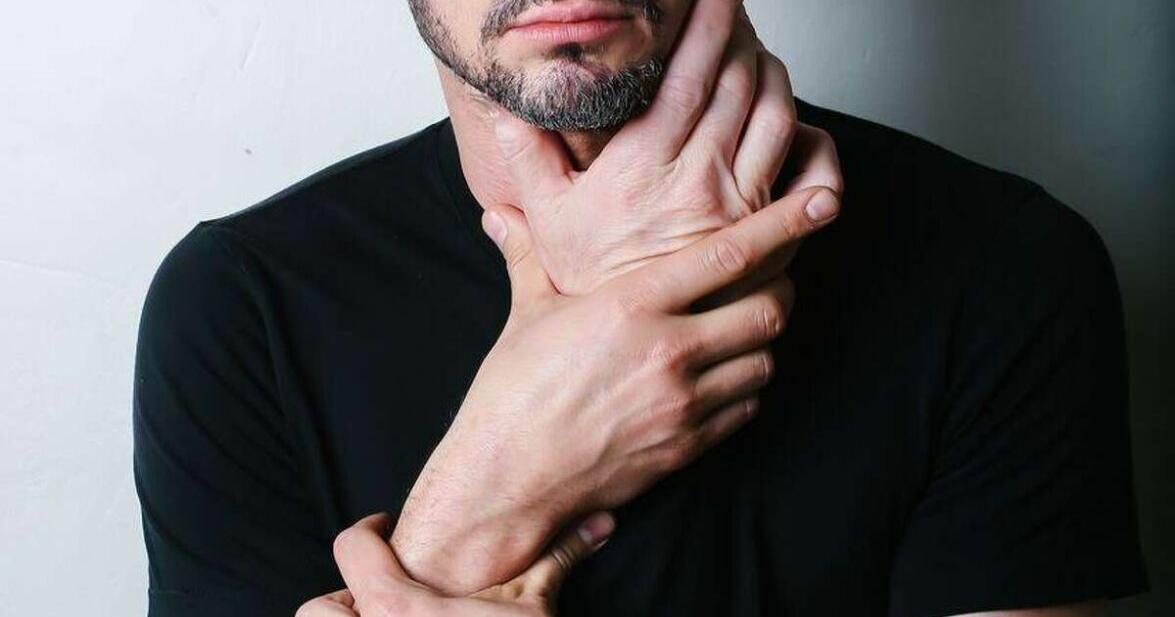 Justin Willman brings magic to Capitol Theatre | Diversions | tbnweekly.com