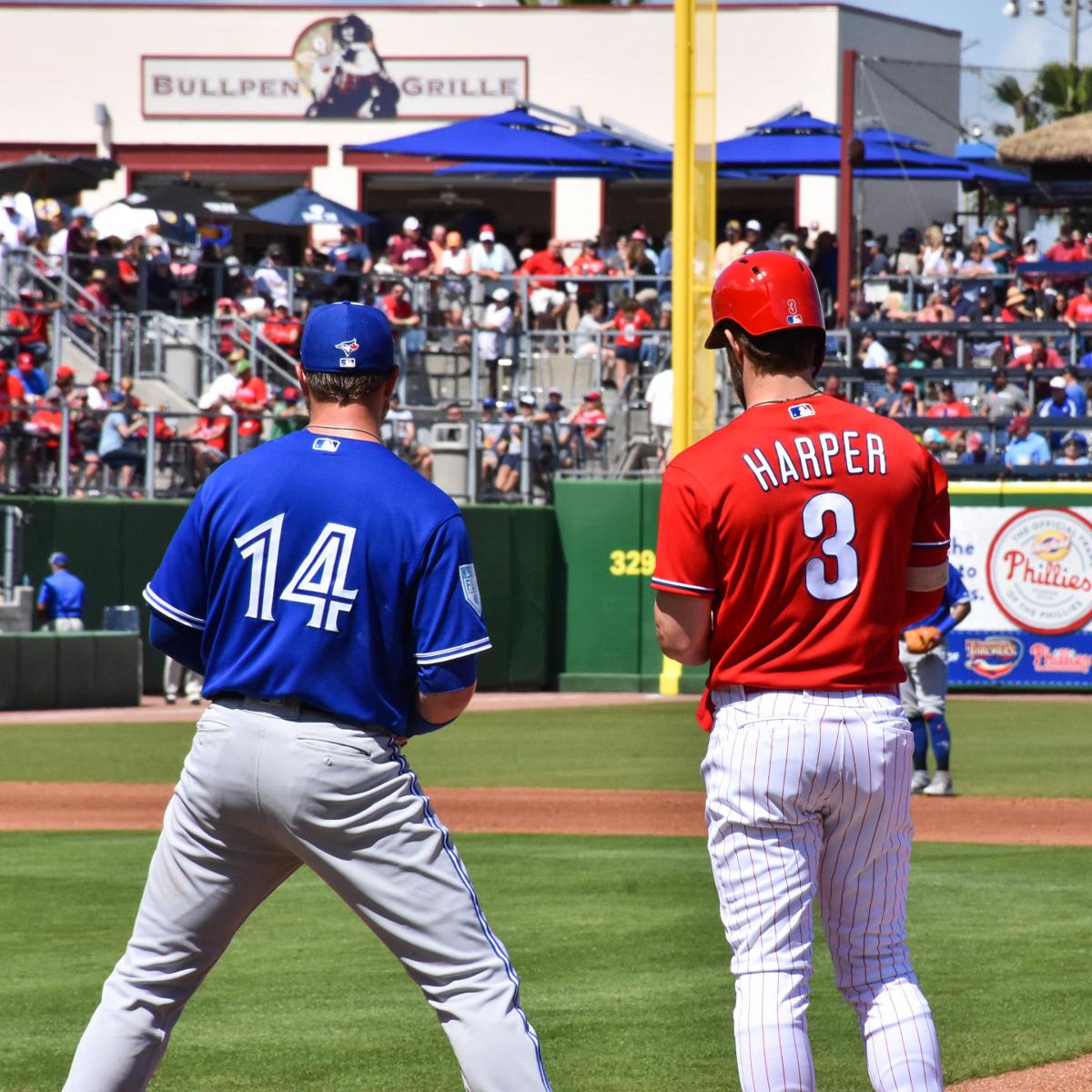 Bryce Harper’s Phillies debut sends a buzz through Spectrum Field ...