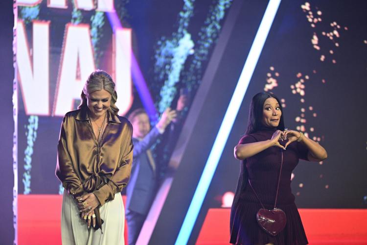 Nicki Minaj surprises conservatives with praise for Trump, Vance at ...