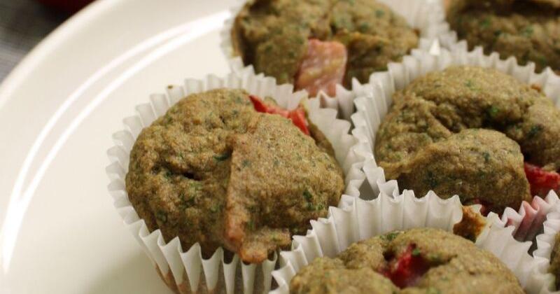 Add some fun color to your muffins with this ‘monster’ snack | Food ...