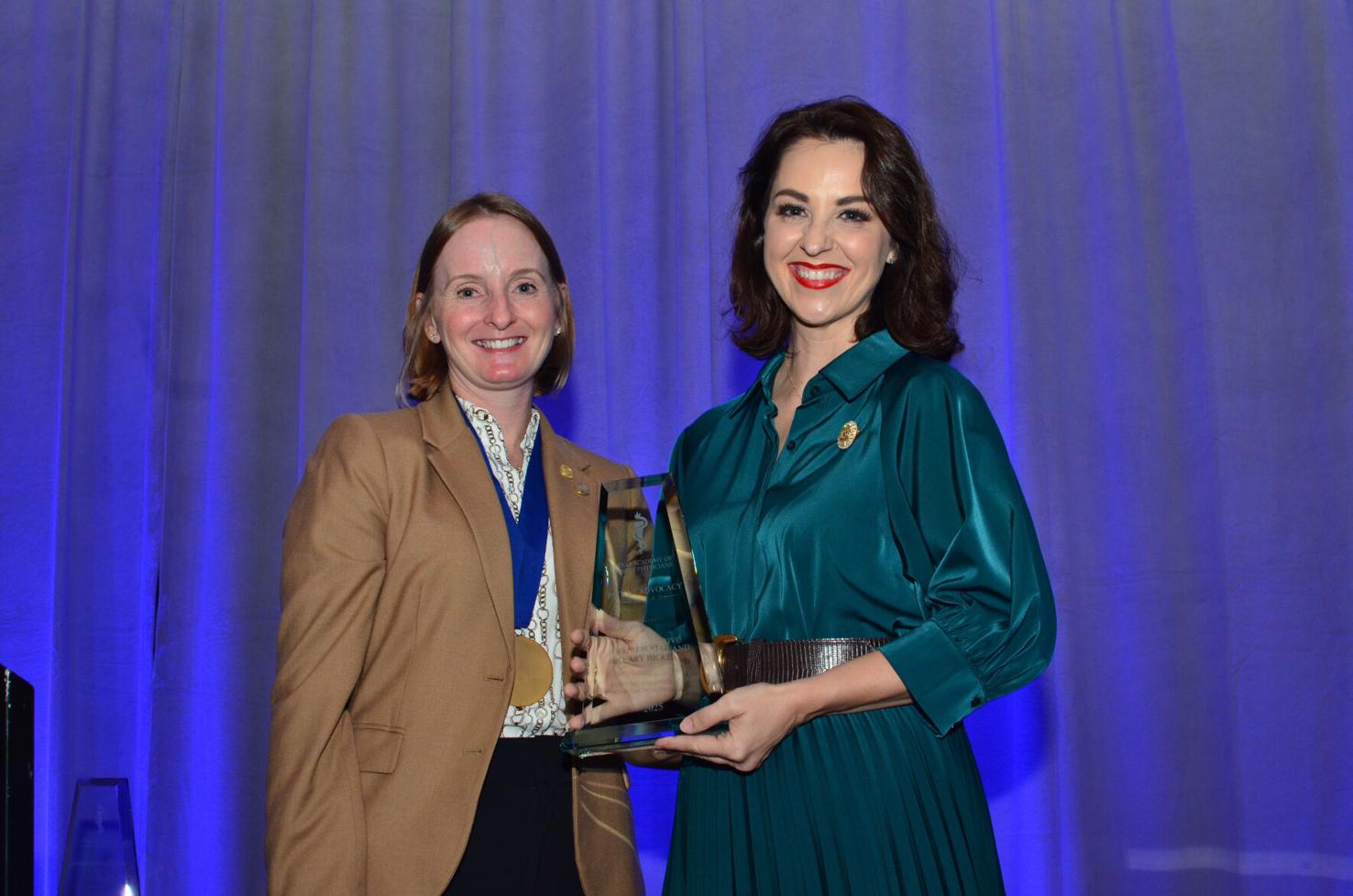 Hillary Hickland receives Texas Academy of Family Physicians Patient ...