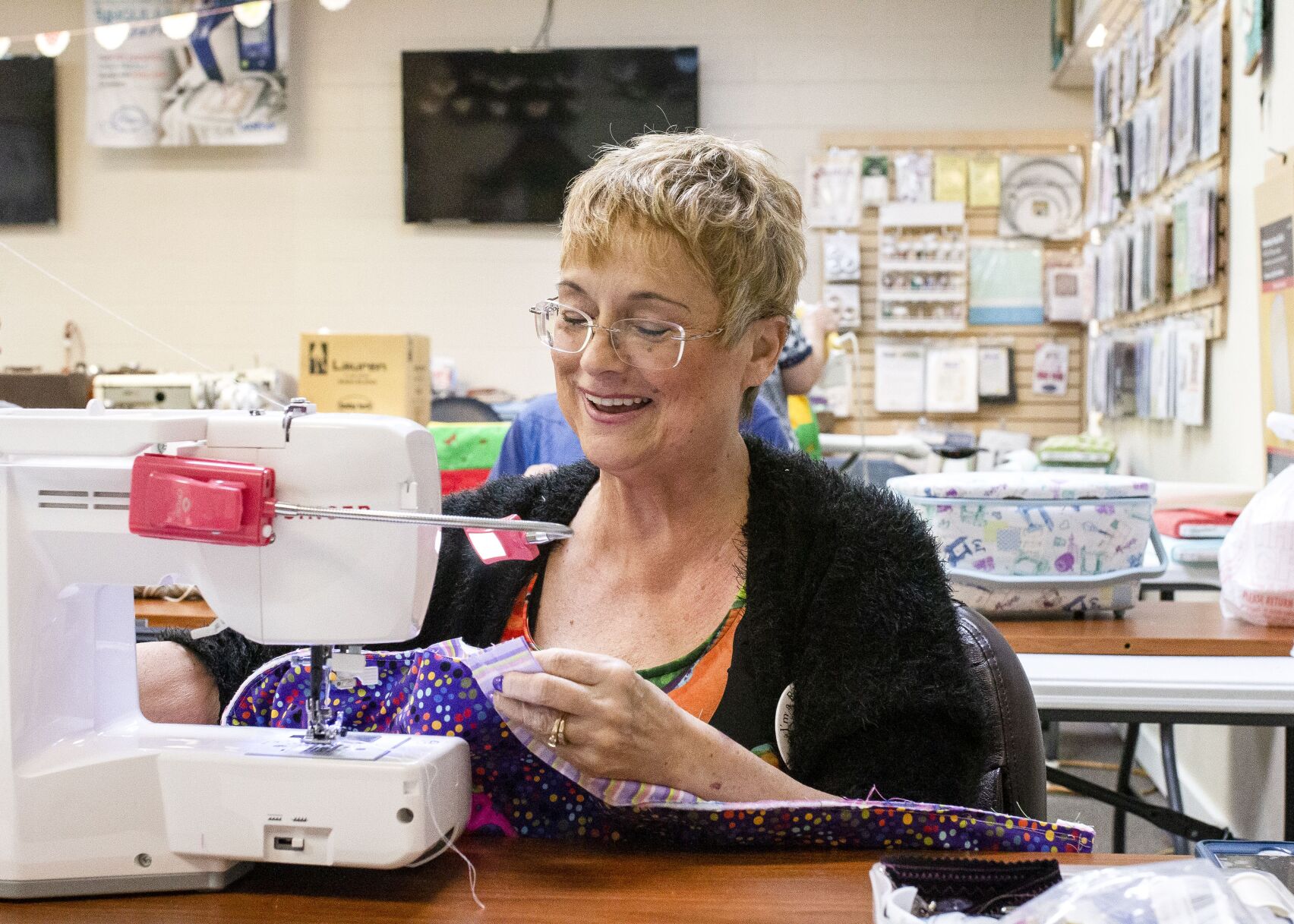 Sewn with love: Homemade blankets provide comfort, security to ill ...