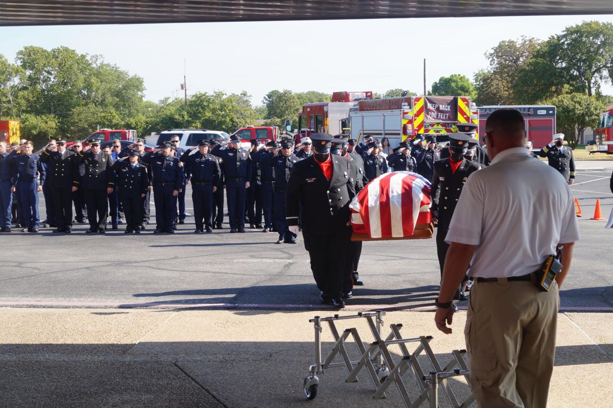 Firefighter funeral draws departments from across Central Texas | News ...