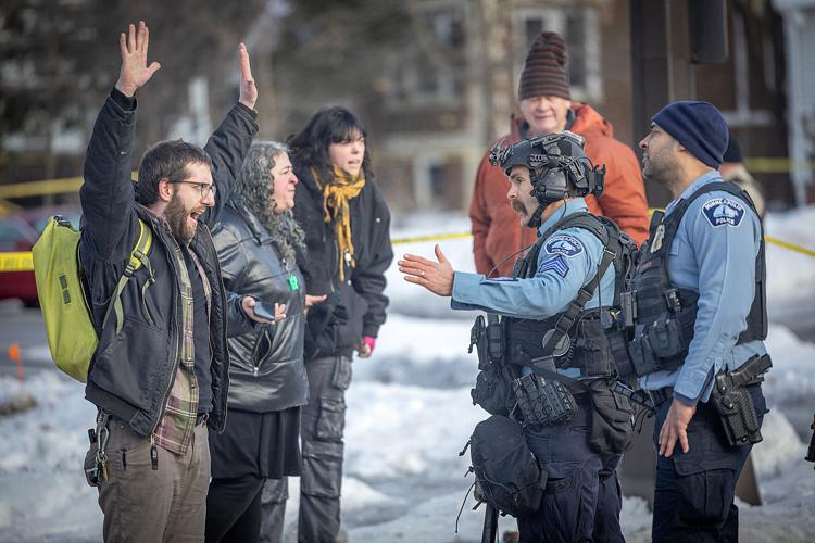 Photos from Minneapolis where an ICE officer killed a woman during an ...