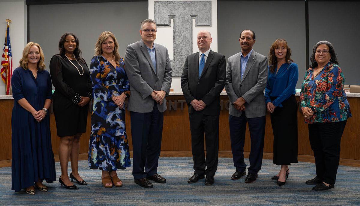 Temple ISD recognizes district leaders for school board recognition ...