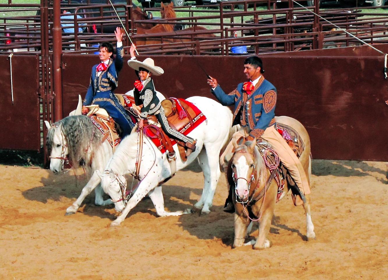 Charro performers bring pageantry to PRCA rodeo | Our Central Texas ...