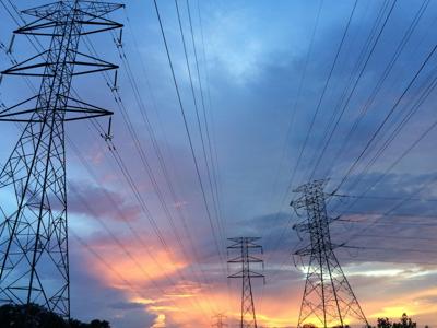 Sparks begin to fly as landowners revolt over Oncor’s proposed $33 ...