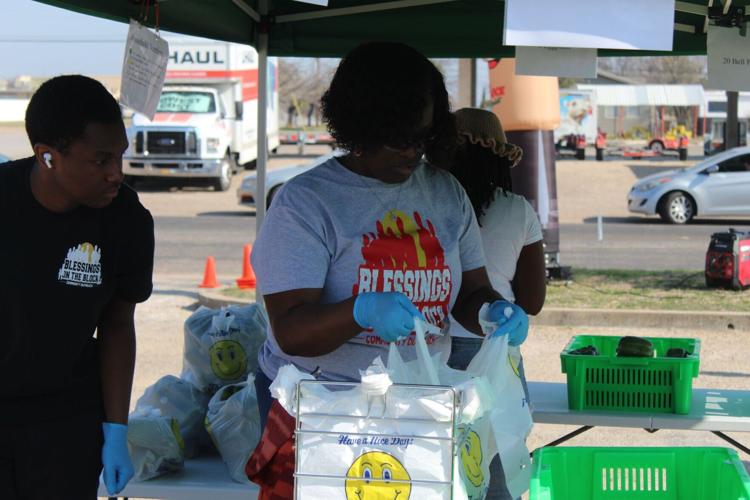 Blessings on the Block distributes free fresh food Saturday in Harker ...