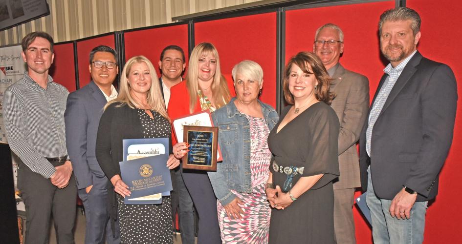 PHOTO GALLERY: Tehachapi's finest lauded | News | tehachapinews.com