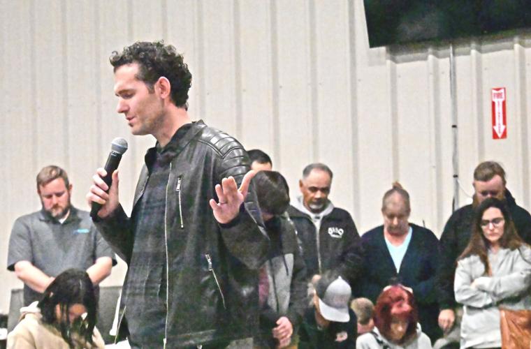 PHOTO GALLERY: Prayer vigil surrounds Kenny Harrison with get-well ...