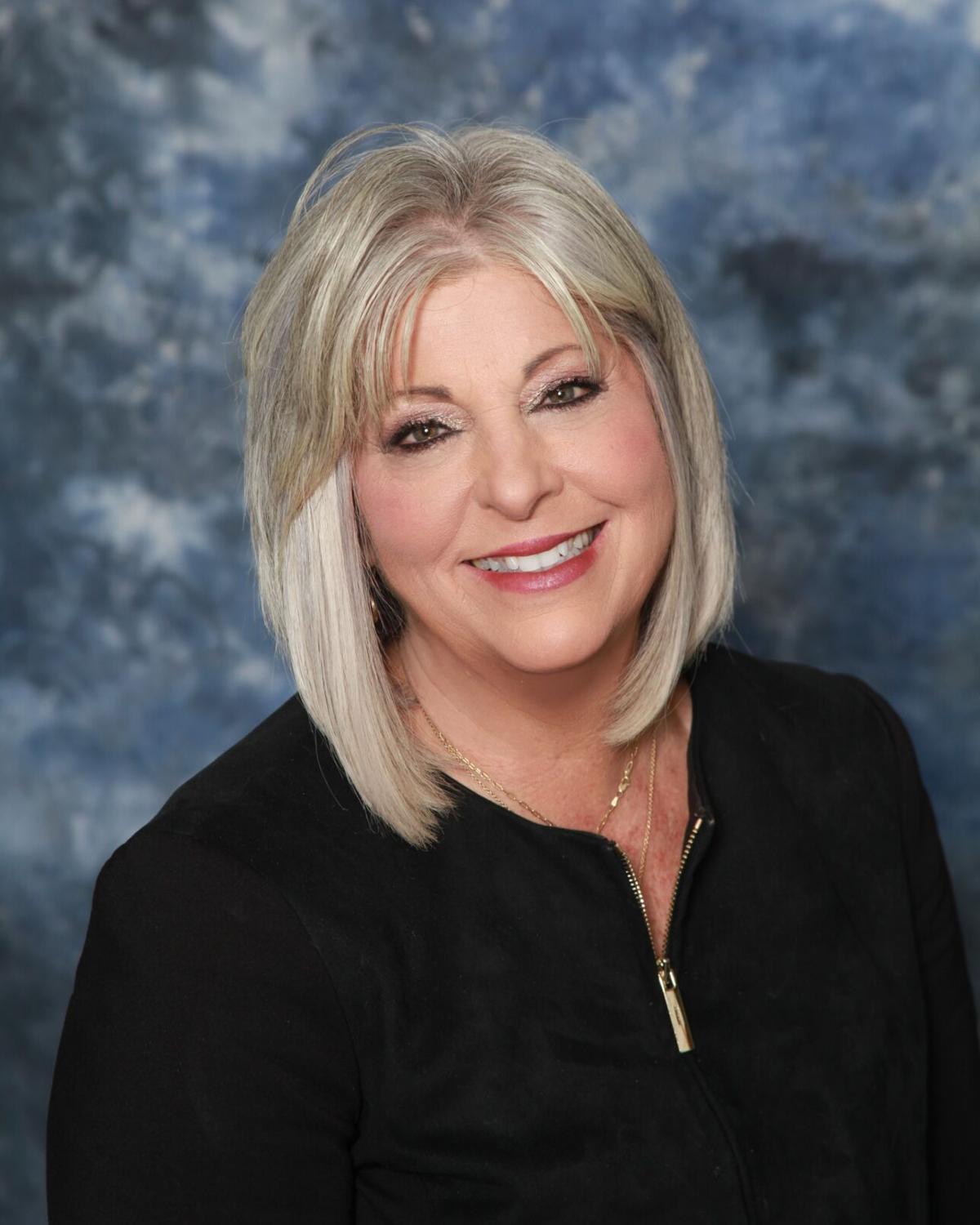 School board bids farewell to superintendent | News | tehachapinews.com