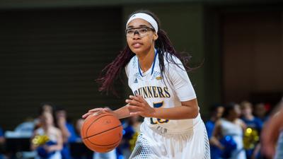 Roadrunner Connection: Erika Williams leads women’s hoops this season ...