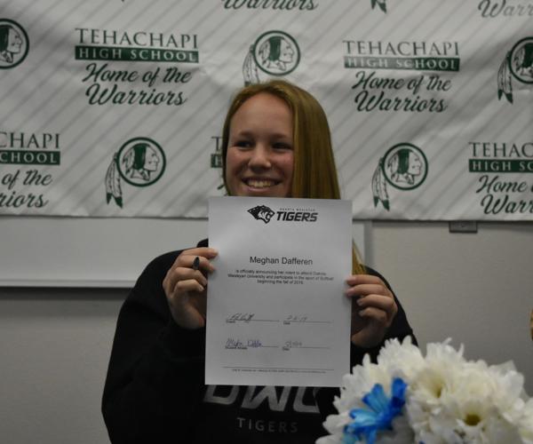 Daffern signs to play softball at Dakota Wesleyan | Sports ...