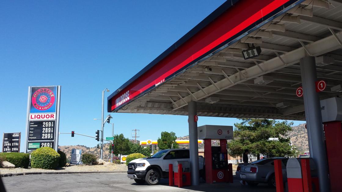 Credit card skimmers target local gas station | News | tehachapinews.com