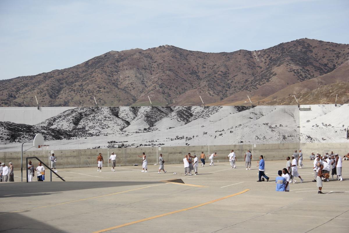 Prisoners at CCI participate in another mural project continuing to ...