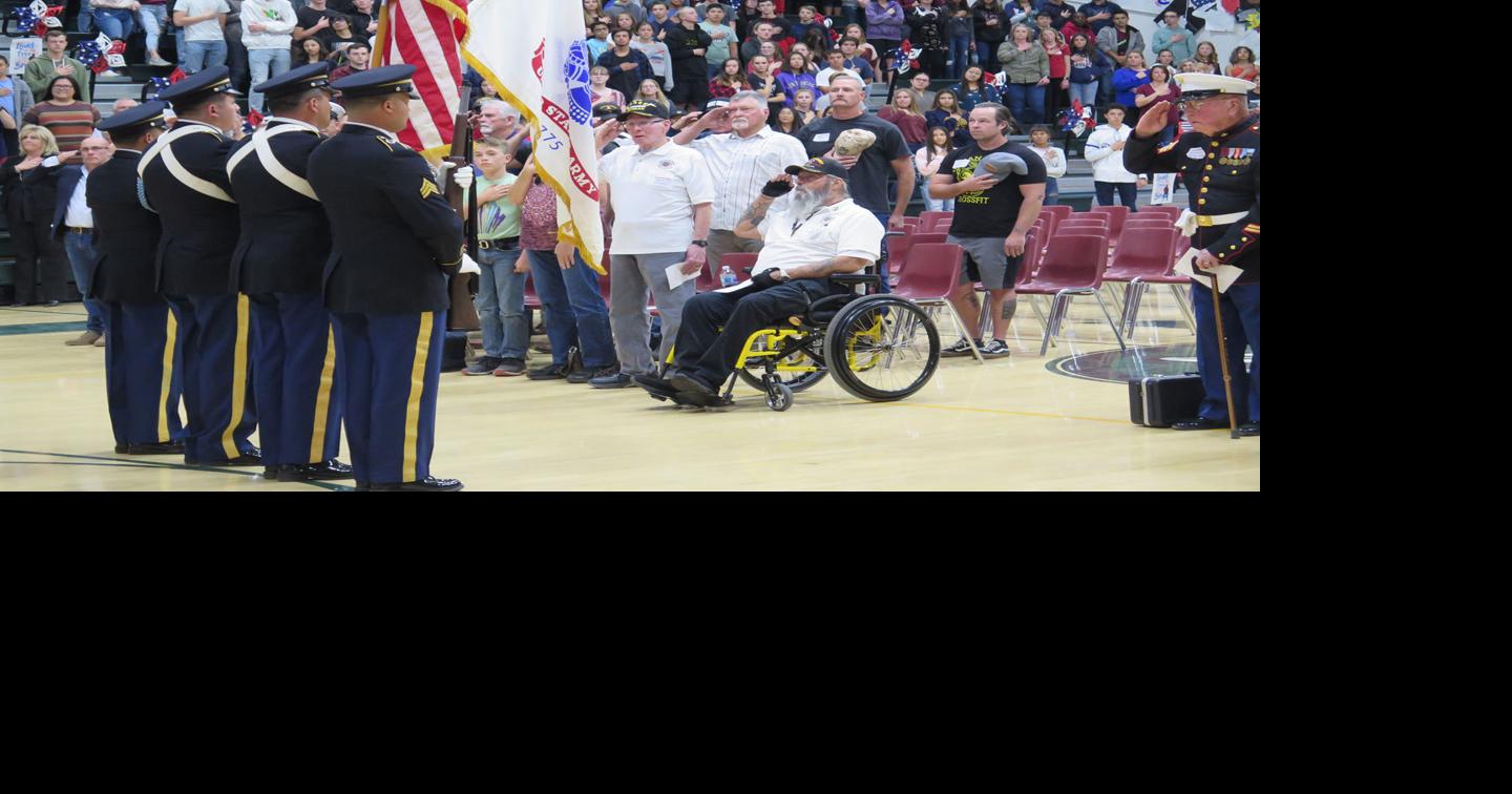 PHOTO GALLERY: Tehachapi High School honors local veterans | News ...