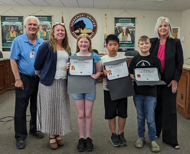 School board takes time out for awards | Lifestyle | tehachapinews.com