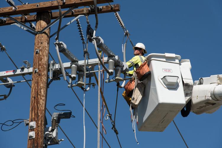 TehachaPod covers power shutoffs, grid hardening in Tehachapi | News ...
